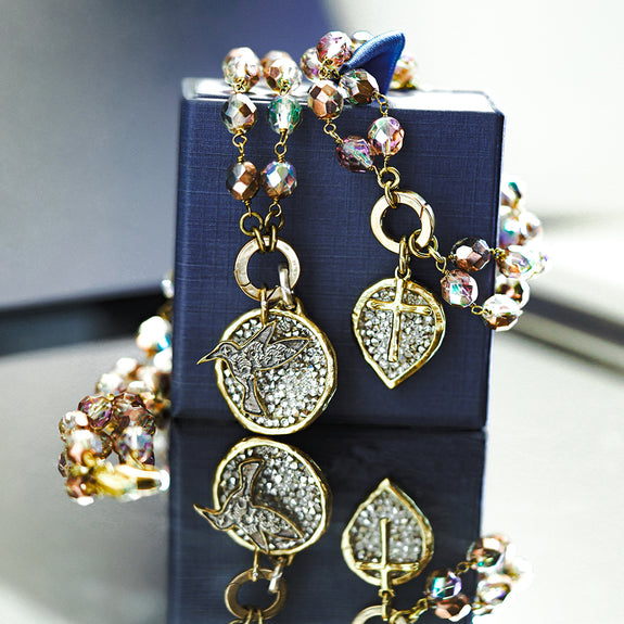 Lotus Cross Kristal Charm | Waxing Poetic